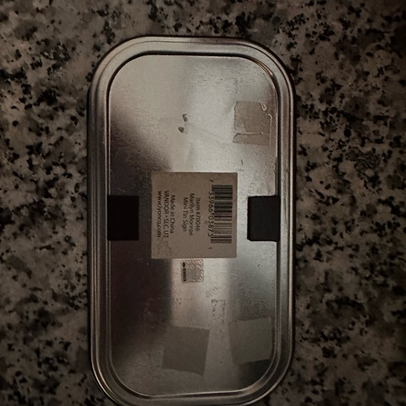 Marilyn Monroe | Kitchen | Marilyn Monroe Magnet | Poshmark